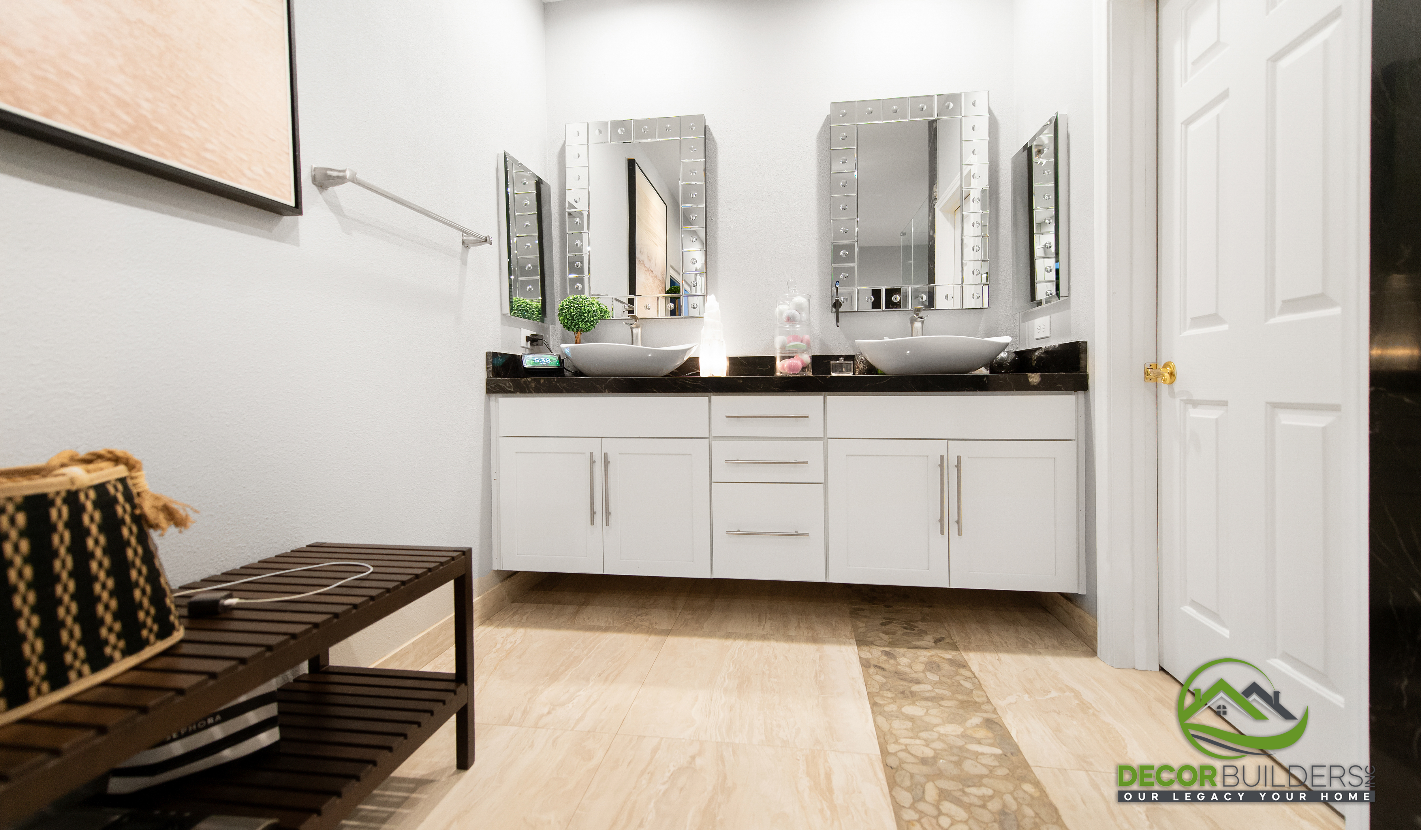 Custom Home Build Photos and Design Ideas | BuildZoom