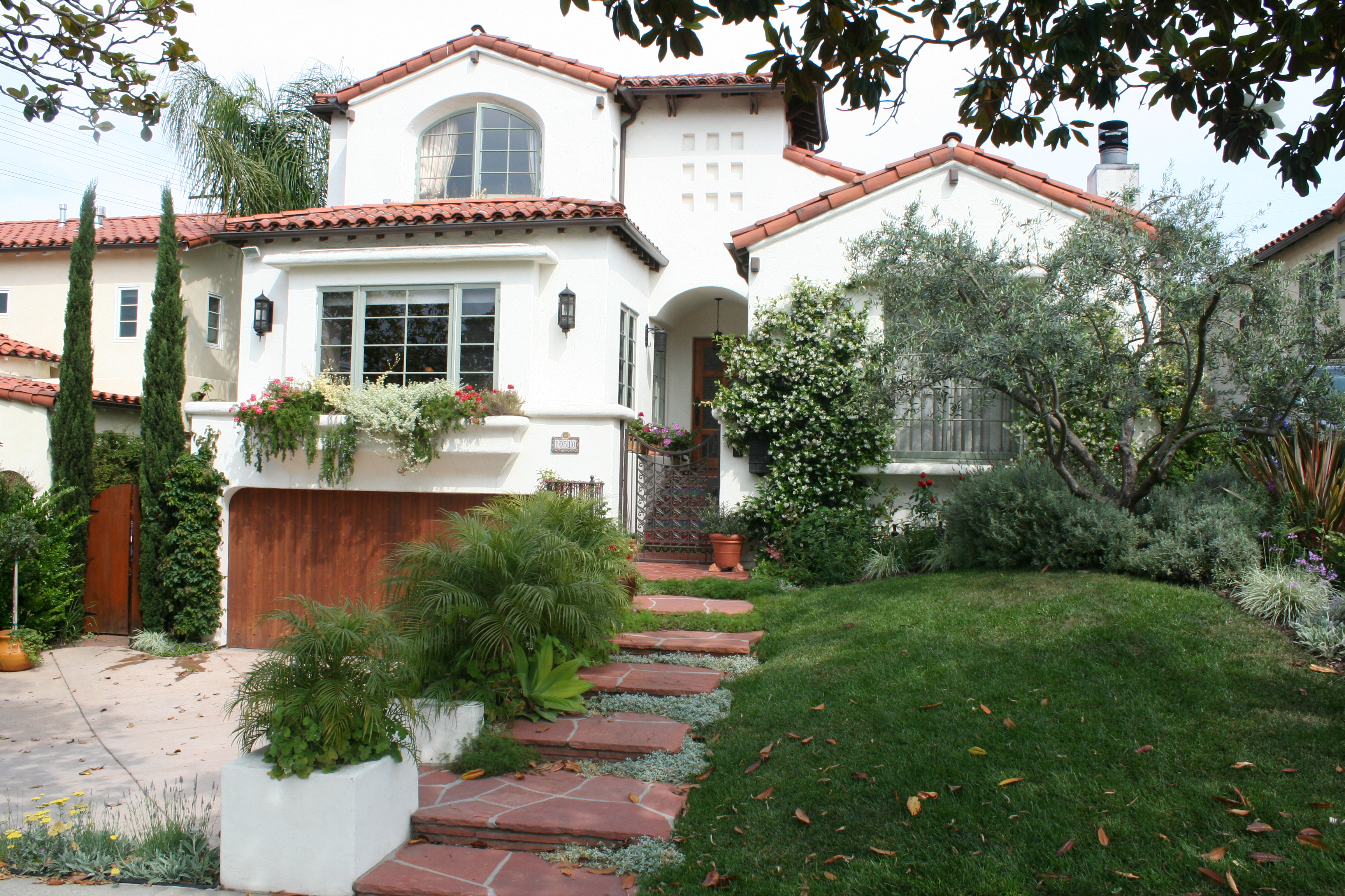 Project galleries from Fischer Construction Inc from Los Angeles, CA