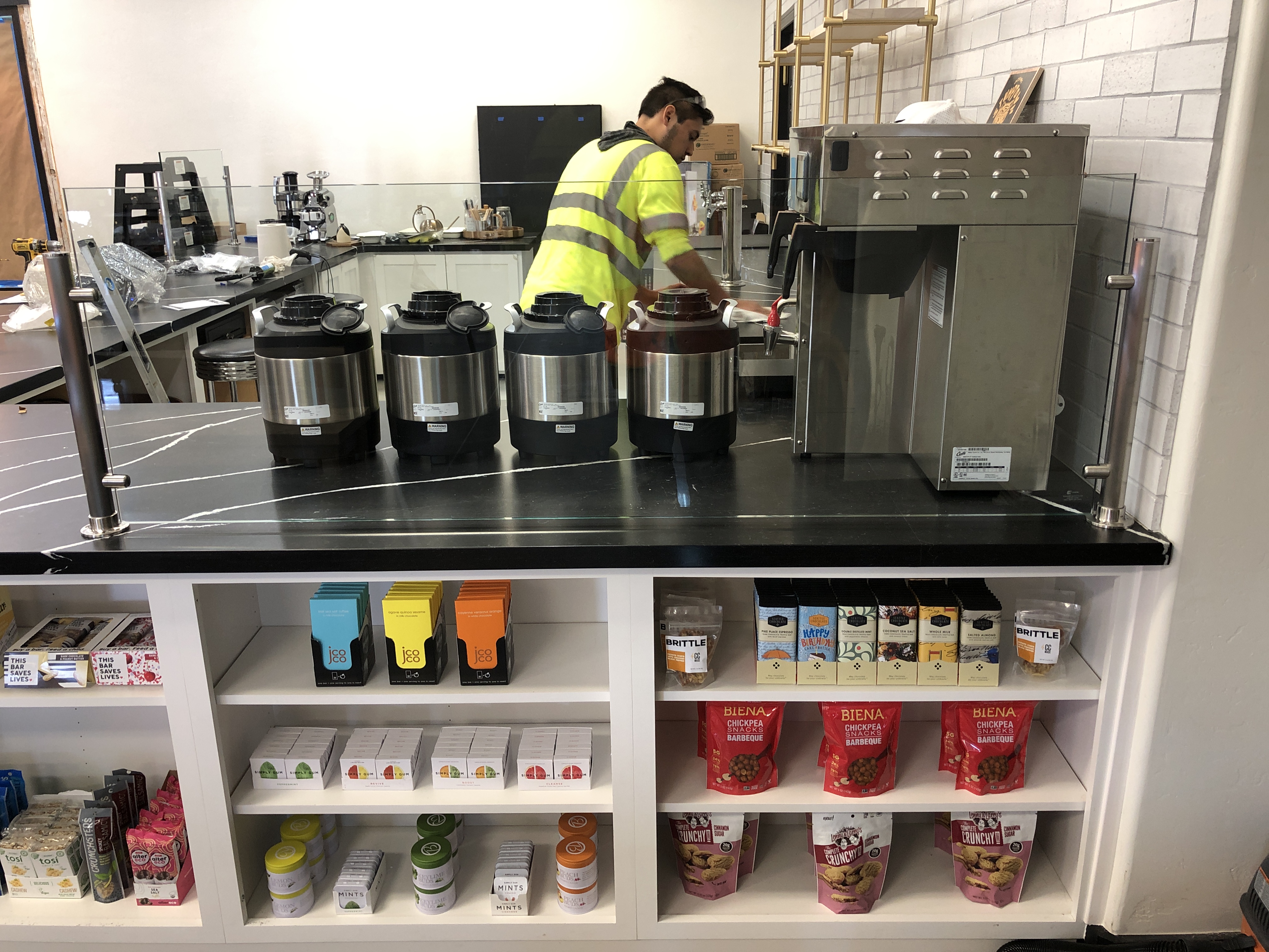 Legends Glass | Bakersfield CA | Read Reviews + Get a Bid | BuildZoom